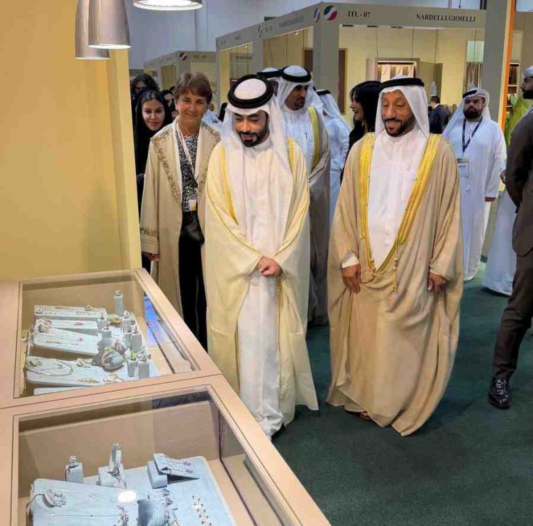 Al via la 57esima edizione del Watch & Jewellery Middle East Show