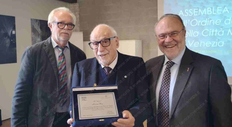 Premiato a Mestre ingegnere (in attività) di 100 anni